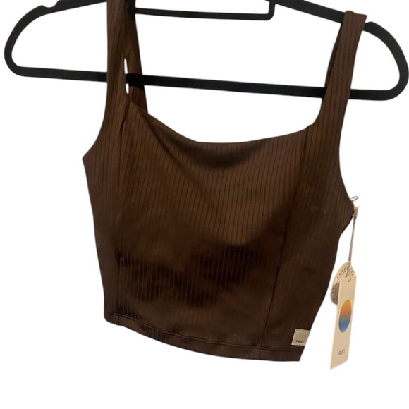 Vuori | Tops | Nwt Vuori Inversion Rib Support Tank Java Size Xs | Poshmark
